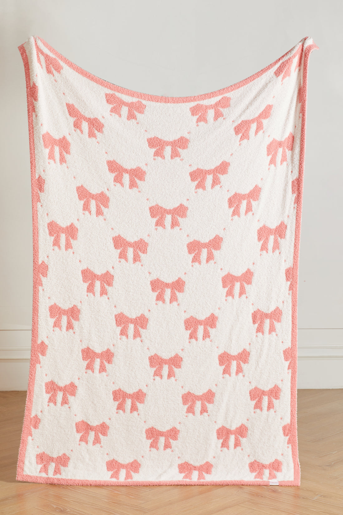 Blankets + Throws – The Styled Collection